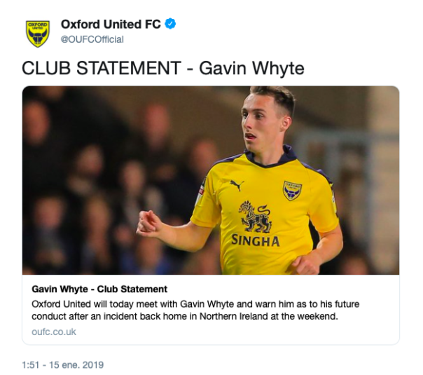 Graban al futbolista Gavin Whyte masturbándose en plena calle - Shangay