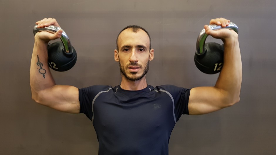 ¿Ser actor porno gay es tan divertido como parece? Ely Chaim responde ...