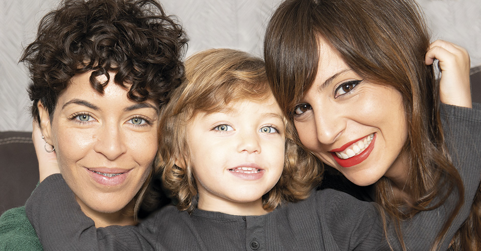 Verónica y Jana (Oh! Mami Blue): "¿Qué será una familia ‘normal’ dentro ...