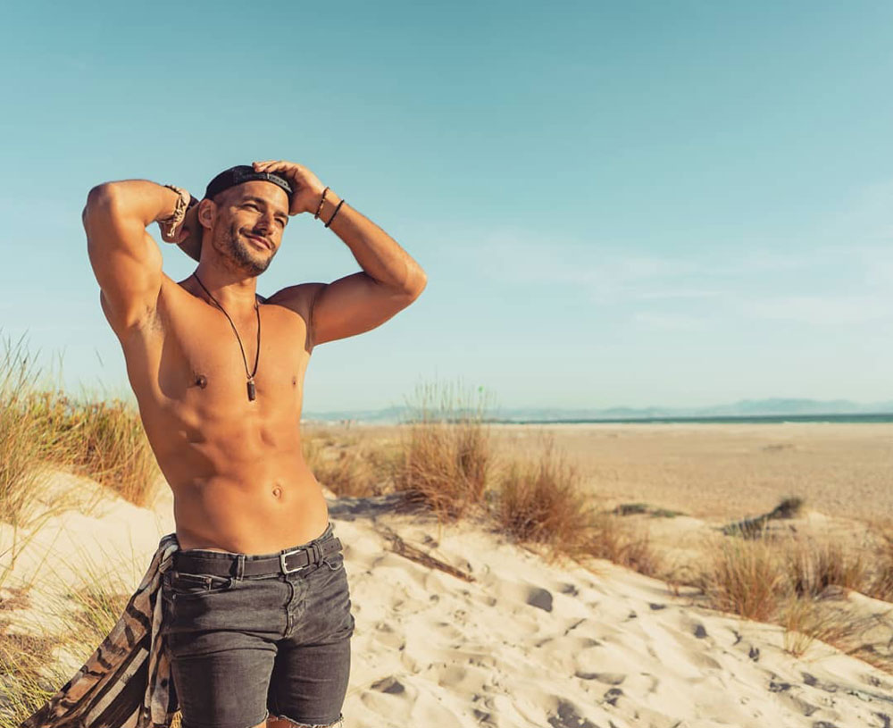 El desnudo integral de Matías ('La isla de las tentaciones' y 'Pekín Express') revoluciona las ...