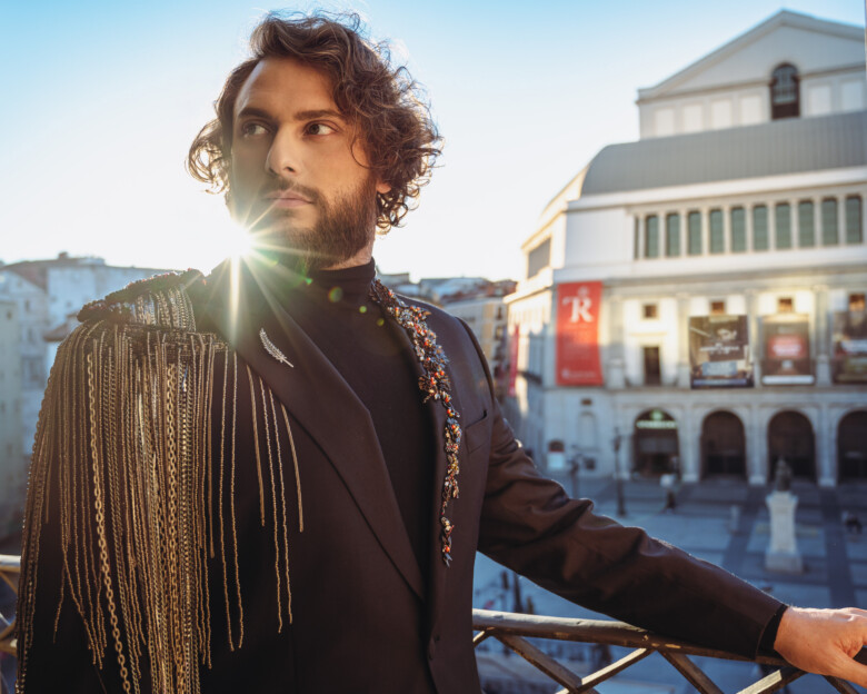 Airam Hernández, el tenor que da vida a Lorca en el Teatro Real: “En la ...
