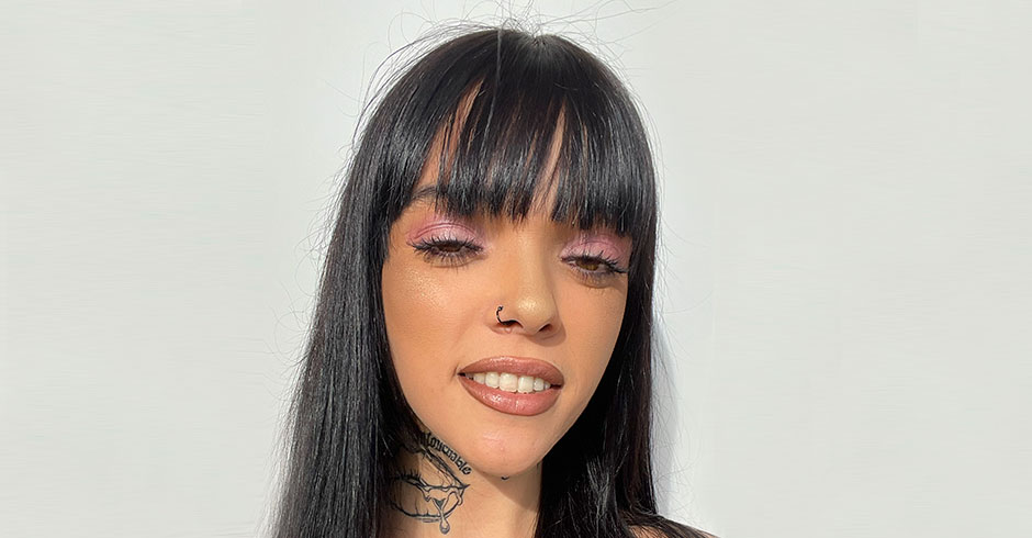 La Xinni TikTok Con la boca cerrada entrevista - Shangay