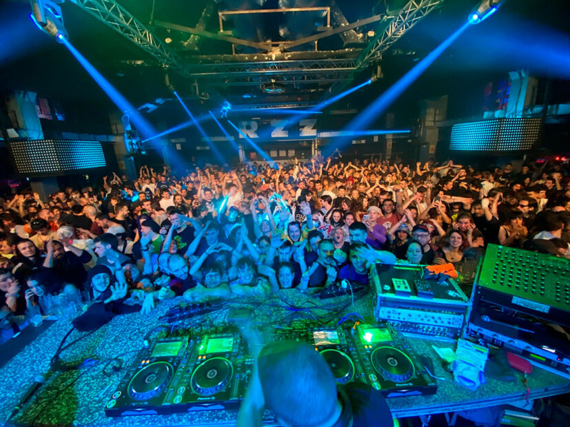 Razzmatazz celebra la diversidad con 'All Together Razz' - Shangay