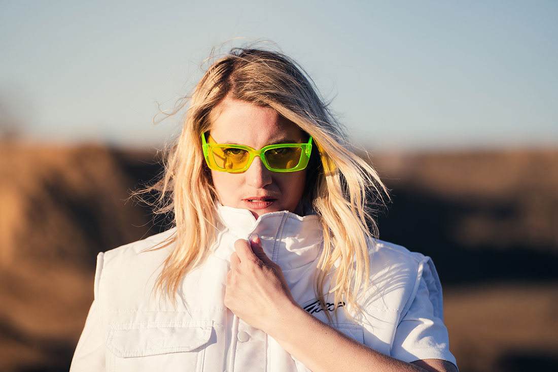 Estrenamos vídeo de Rocío Saiz y Futurachicapop - Shangay