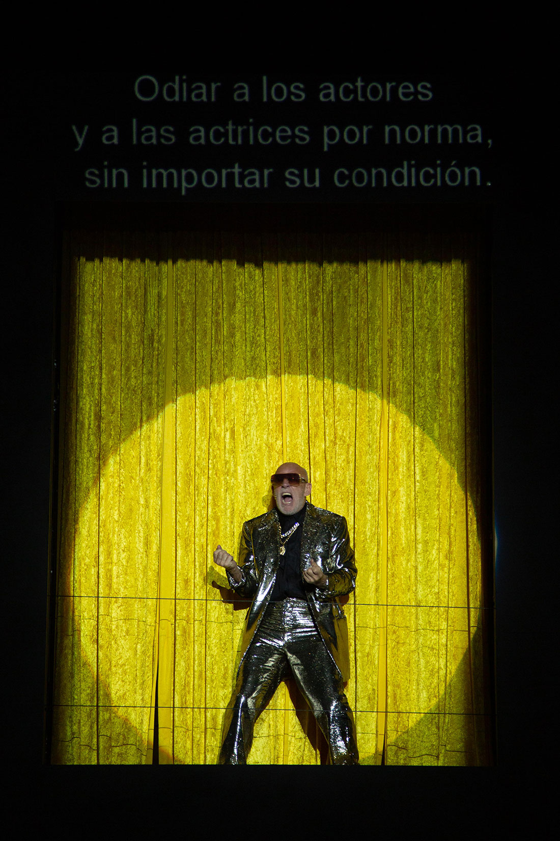 Crítica de 'Falsetuff', una obra inclasificable - Shangay