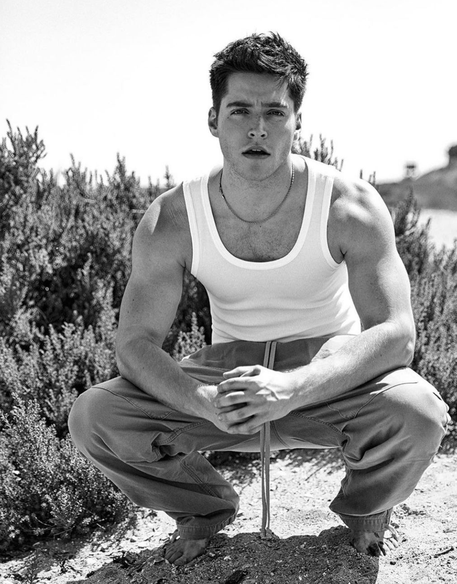 Zane Phillips y Froy Gutiérrez se comen a besos (¿Son la pareja de ...