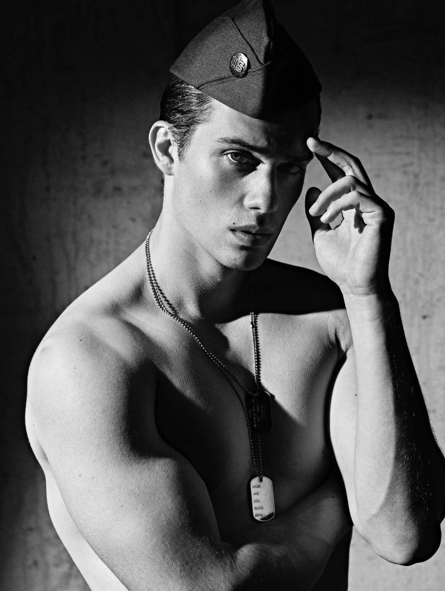 La escena íntima de 'Rojo, blanco y sangre azul' que verás en bucle ...