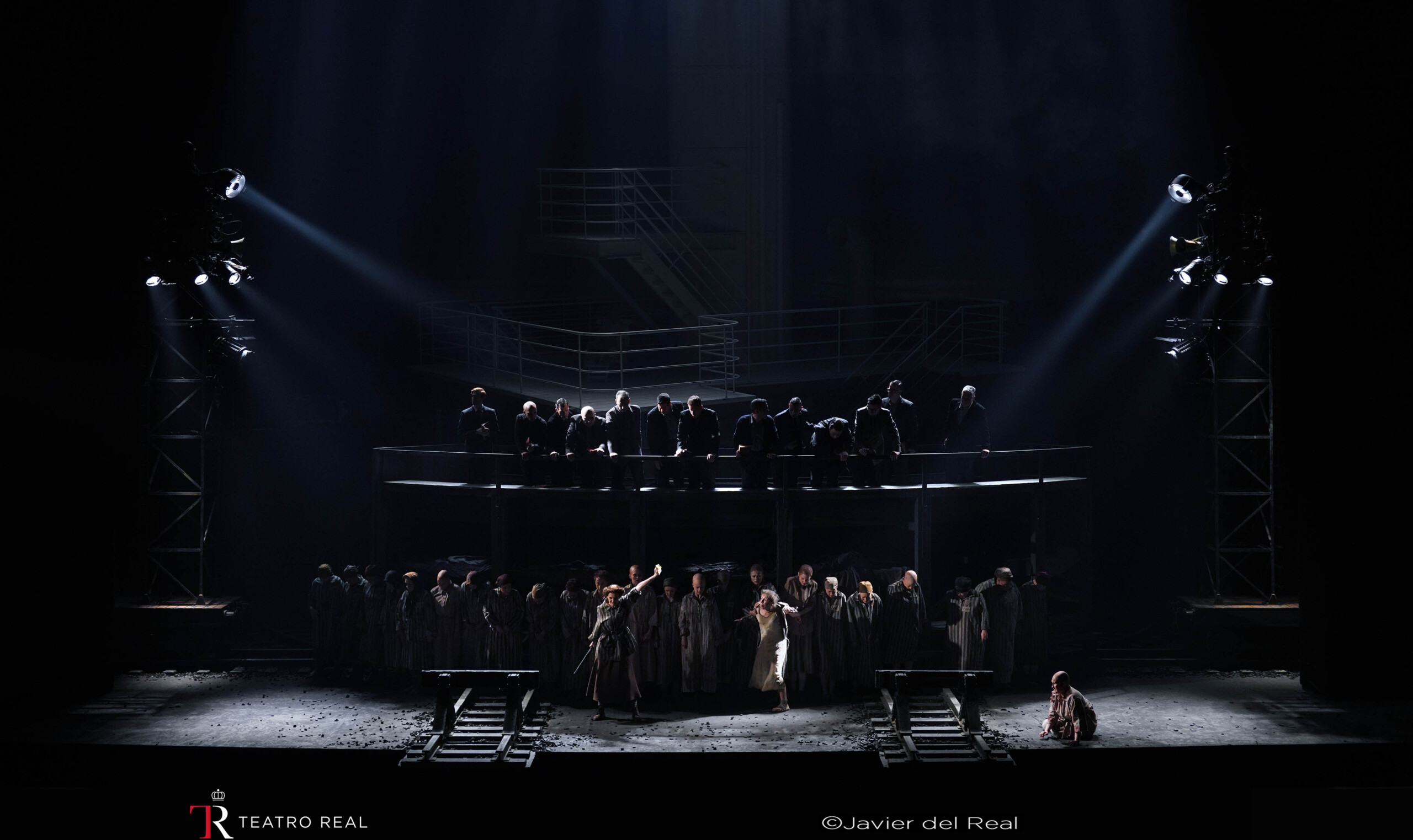 'La pasajera' llega a España (y deja en 'shock') al Teatro Real con su ...