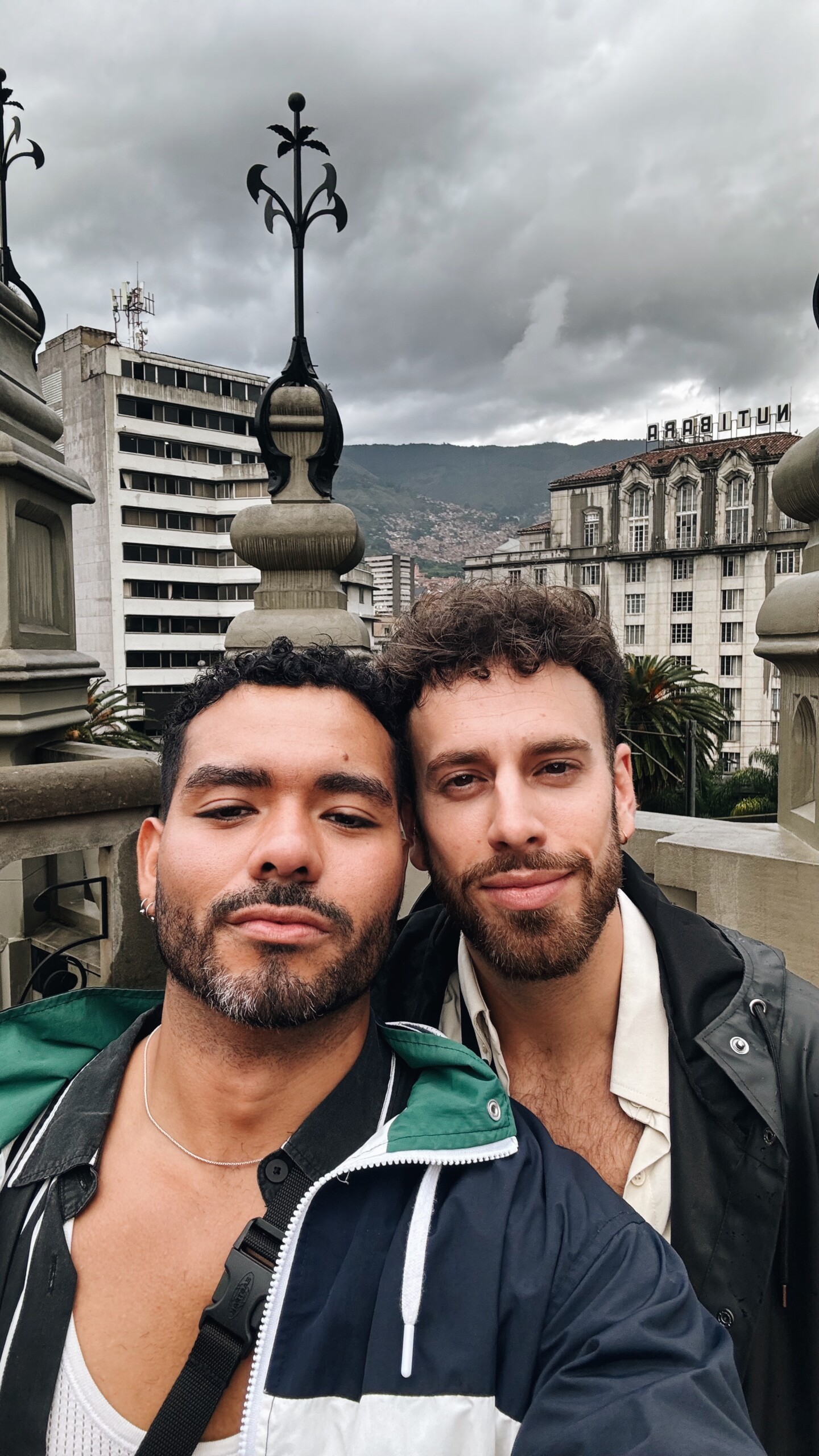Javier Monsalve y Jose Montero nos dan la bienvenida a Medellín, la ...