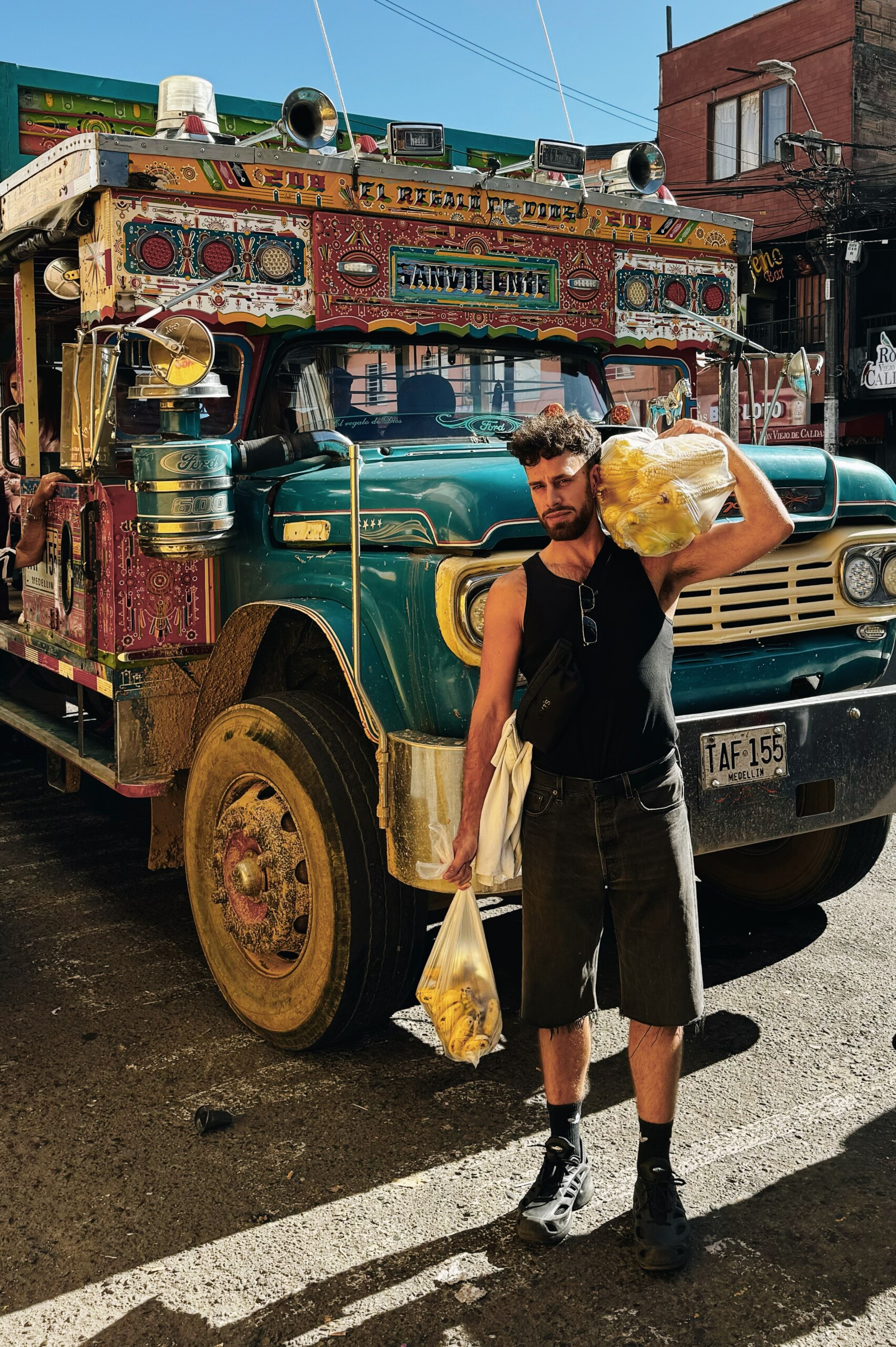 Javier Monsalve y Jose Montero nos dan la bienvenida a Medellín, la ...