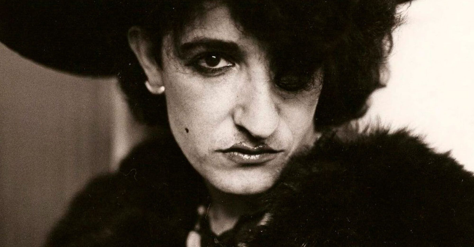 El espíritu transgresor de Ocaña vive en Cantillana: arte, activismo, tapas y libertad - Shangay