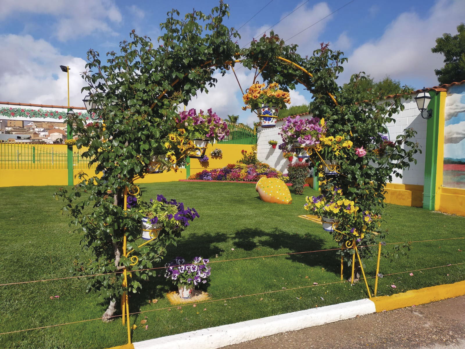 ¿Alguna vez has soñado con tener tu propia finca a las afueras de ...