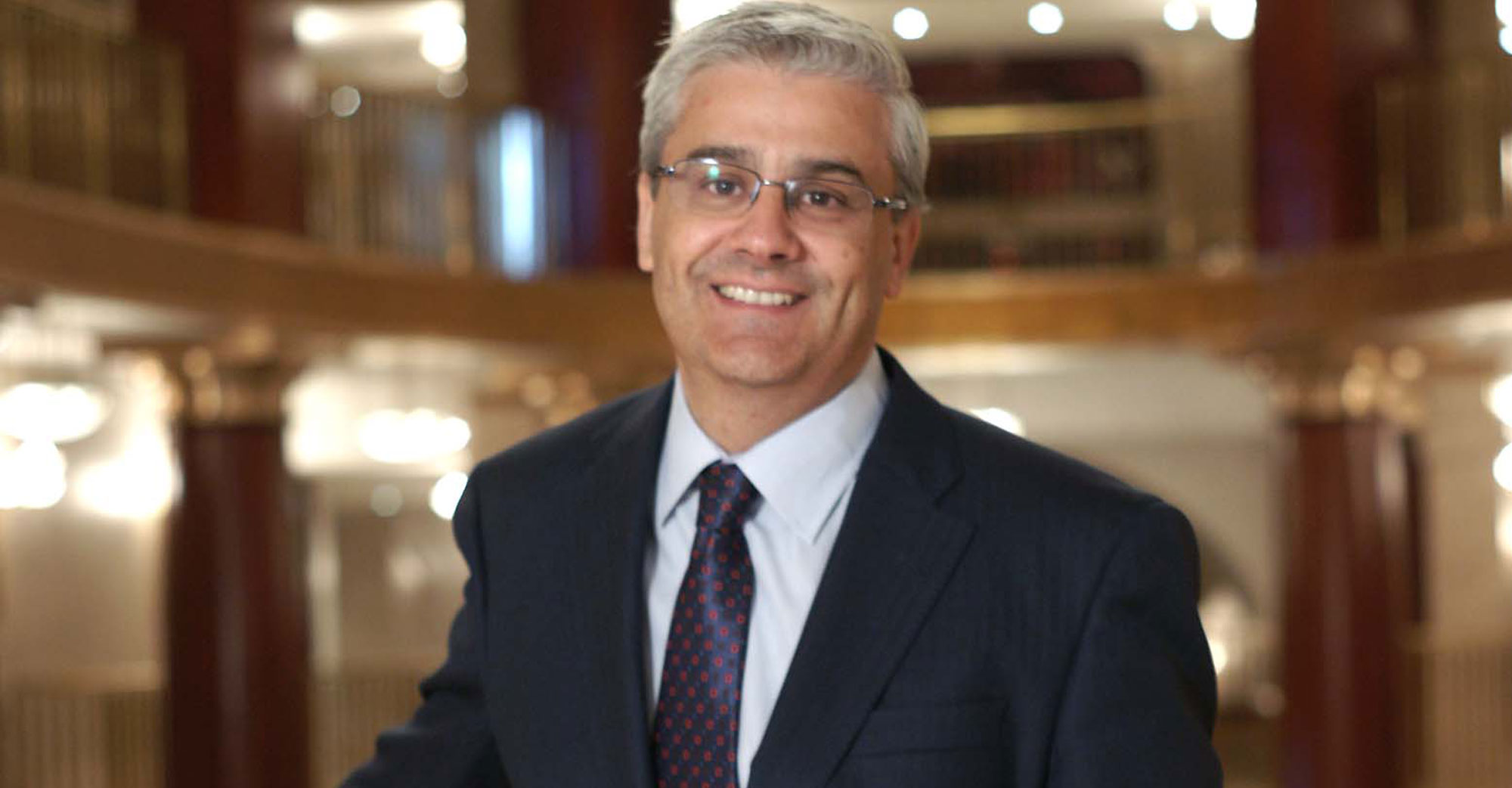 Ignacio García-Belenguer, director general del Teatro Real: "Querer ser ...